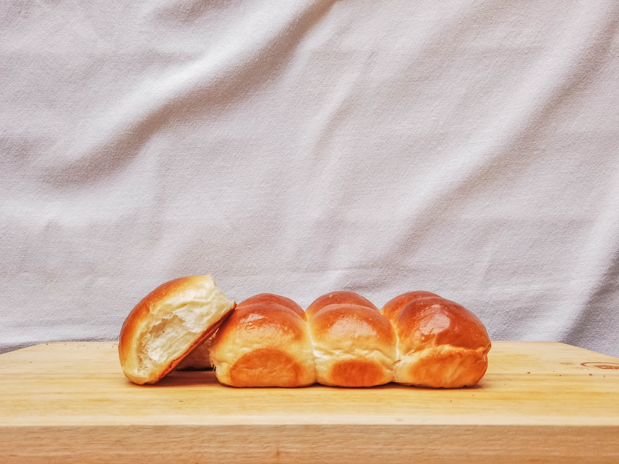 Milk Bread Buns – 28Derby Bakery and Cafe